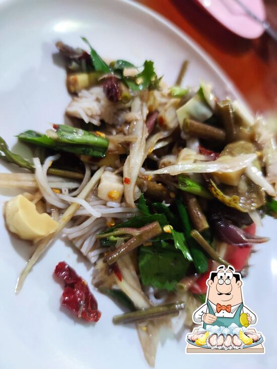 ร้านริมโขง ท่ามะกา, Tha Maka - Menú del restaurante, precios y reseñas