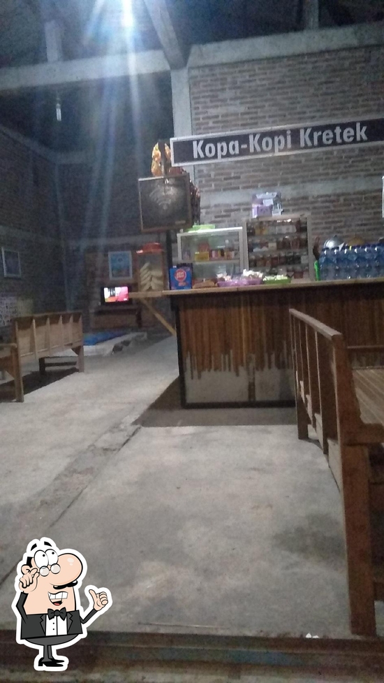 Kopa-kopi Kretek, Pati - Menú del restaurante, precios y reseñas