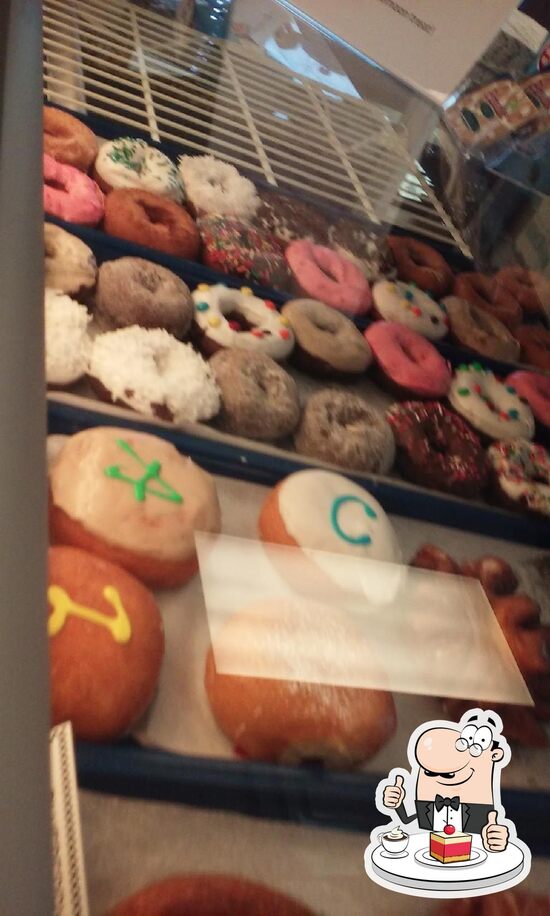 Paradise Donuts, 3107 W Central Ave in Wichita - Restaurant reviews