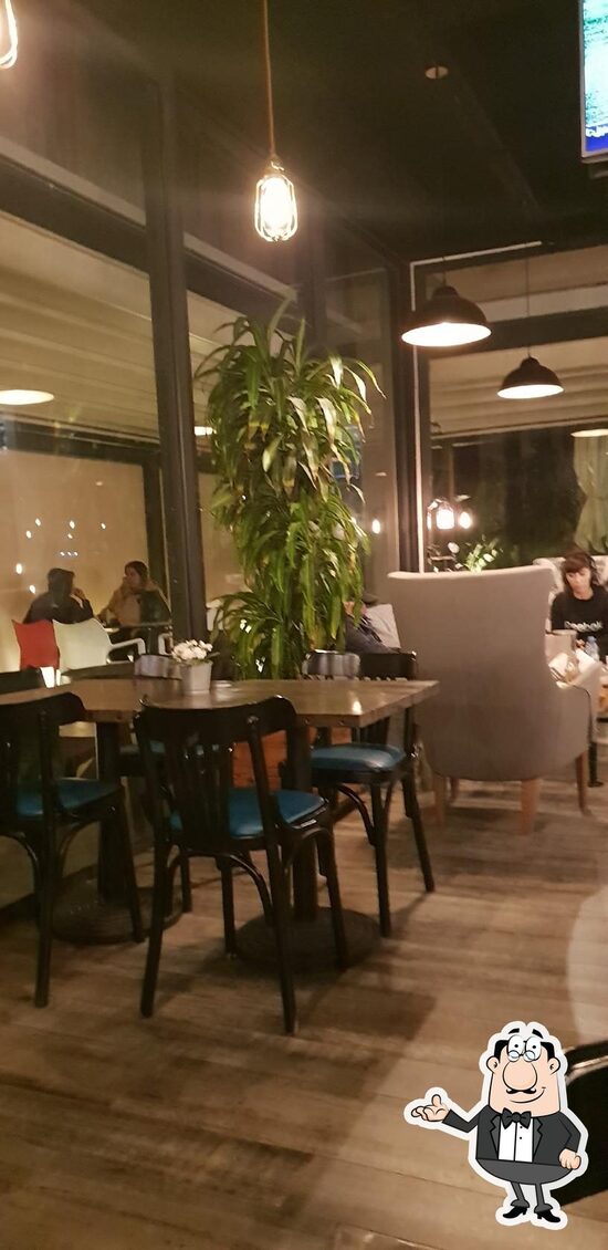 Bike eat repeat cafe, Tamaris - Restaurant reviews