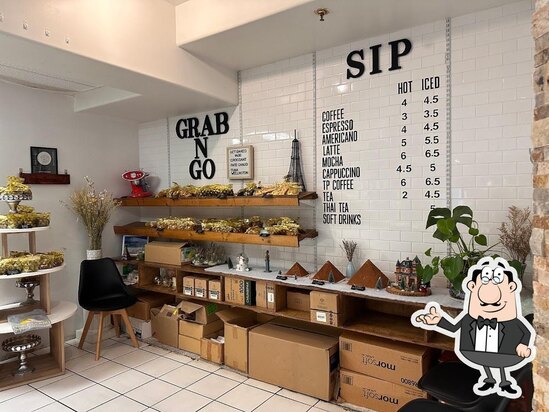 Tiny Pyramid, Honolulu - Restaurant menu, prices and reviews