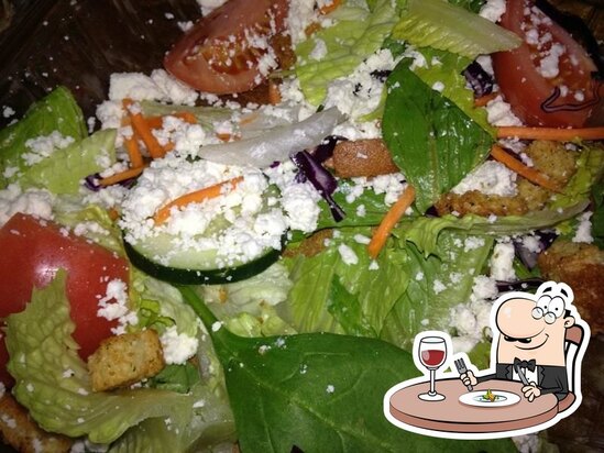 Tremont House of Pizza in Claremont - Restaurant menu and reviews
