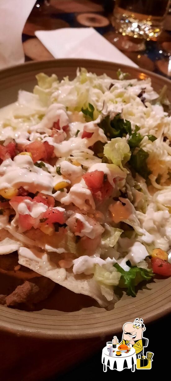 Menu at 3 Bad hombres restaurant, Steubenville