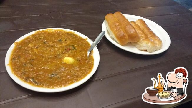 Mahesh Pavbhaji, Surat, 4QVP+4W8 Four Point - Restaurant menu and reviews