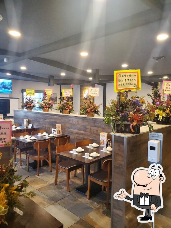 Lucky Kitchen (ALL DAY DIMSUM) Restaurant 美味小厨, Edmonton - Restaurant ...