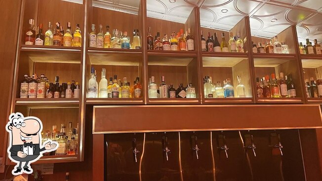 Menu at OUT OF OFFICE BGC pub & bar, Taguig