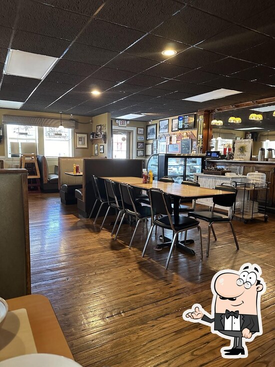 Smokey's Family Restaurant & Tap, Republic - Restaurant menu, prices ...
