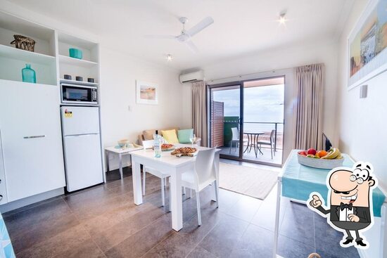 Onslow Beach Resort in Onslow - Restaurant menu and reviews