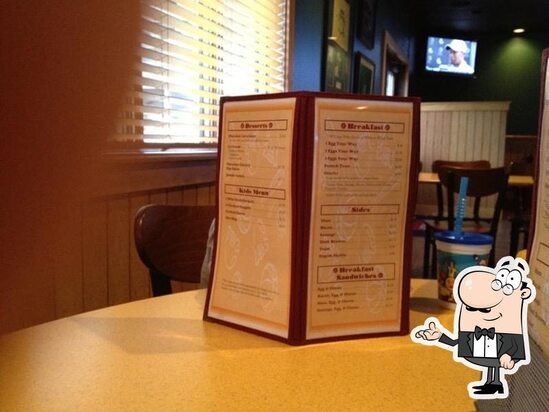 Menu at Sandy Pines restaurant, De Motte