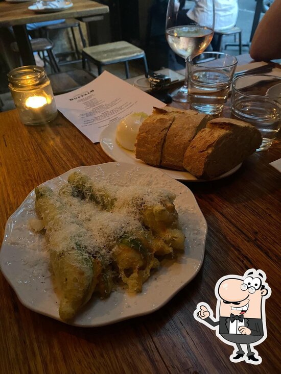 Buffalo Dining Club, Darlinghurst - Restaurant menu, prices and reviews
