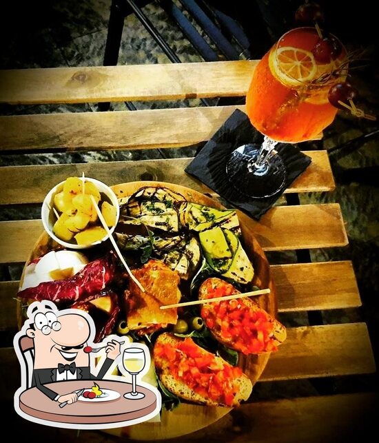 Black cocktail beer bar, Catania - Restaurant reviews