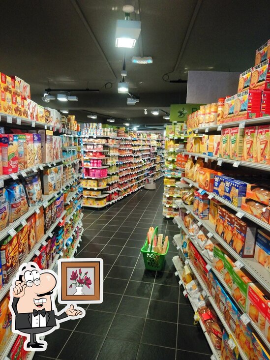 Carrefour City, Saint-Jean - Restaurant reviews