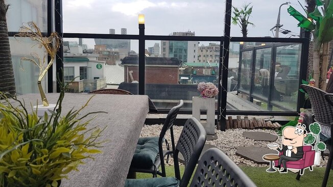 온블랙94, Seoul, Sangsu - Restaurant menu, prices and reviews
