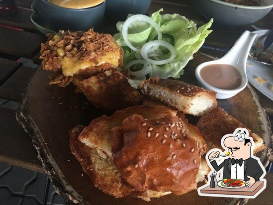 Menu at Trailer Hunger Burger restaurant, Bangkok, ถนนมานะศิลป์