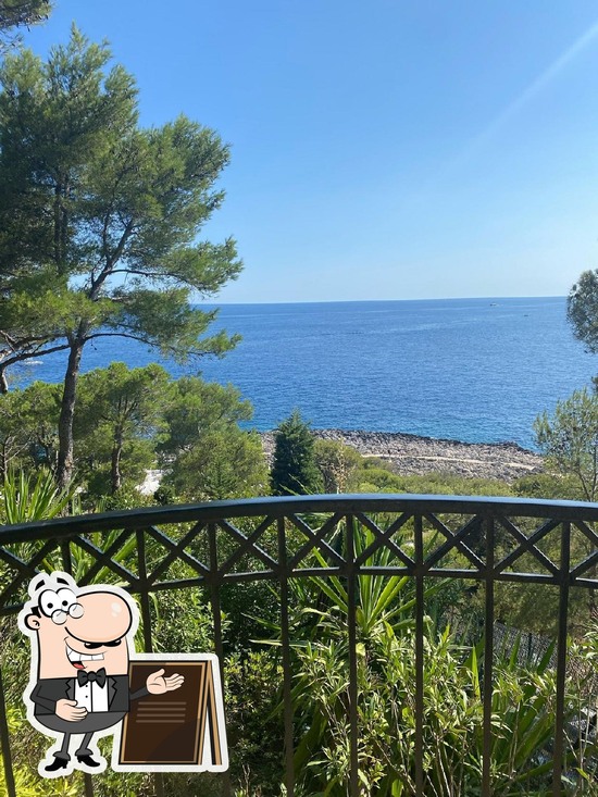 Menu au La Véranda restaurant, Saint-Jean-Cap-Ferrat