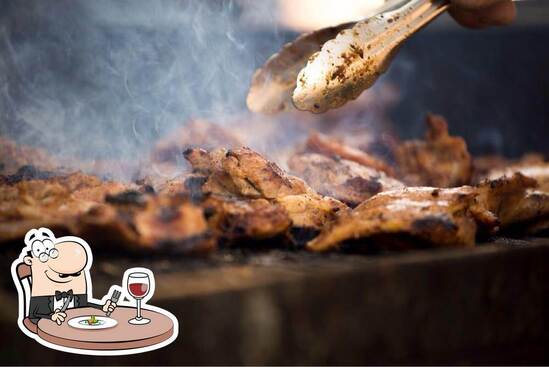 The Flying Pig BBQ and Catering, 3601 Crater Lake Hwy in Medford ...