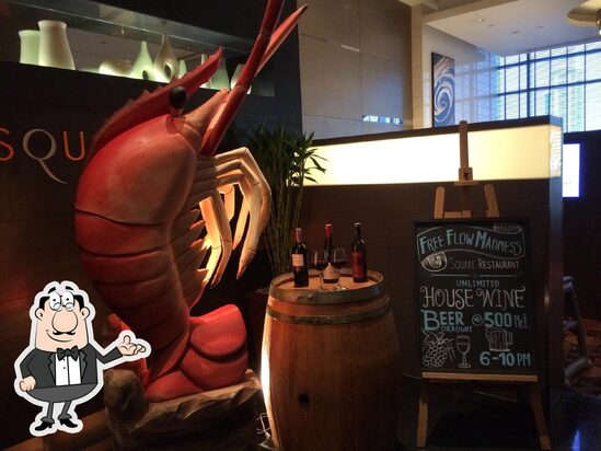 The Square, Bangkok, Phloen Chit - Restaurant menu, prices and reviews