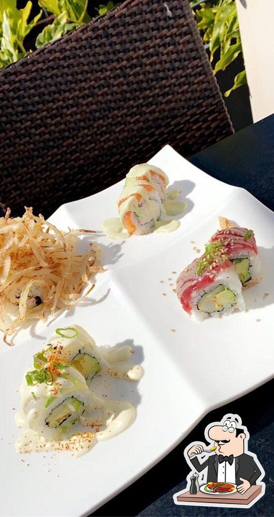 Higo Sushi Peruvian Fusion in La Habra - Restaurant menu and reviews