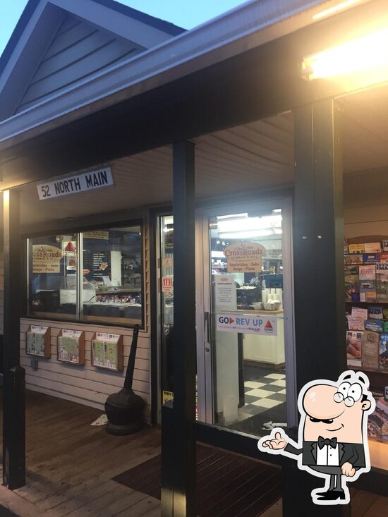 Crossroads Beverage & Deli, Waterbury - Restaurant menu, prices and reviews