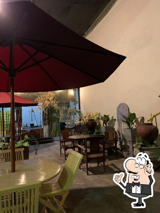 Kooken Cafe & Resto, Surakarta - Restaurant menu, prices and reviews