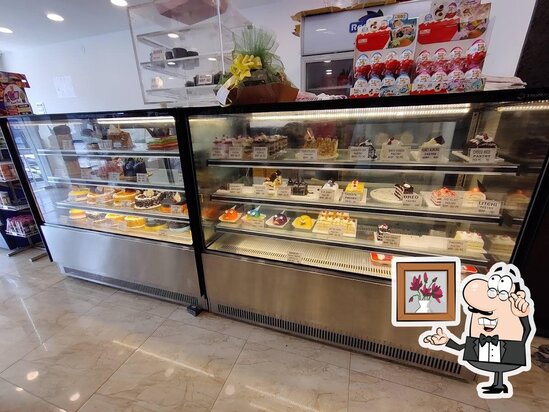 Karachi Bakery, Narsingi, India - Restaurant reviews
