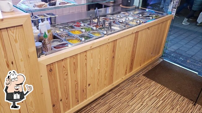 Byron Bay Poke Bowl, Molins de Rei - Restaurant menu, prices and reviews