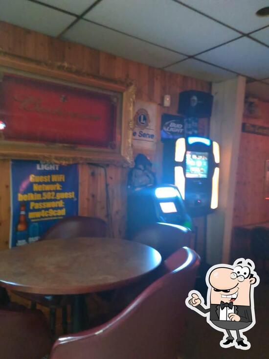 County Line Bar & Grill, Grandin - Restaurant menu, prices and reviews