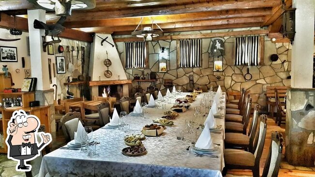 Menu at Zlatni Bor restaurant, Žabljak
