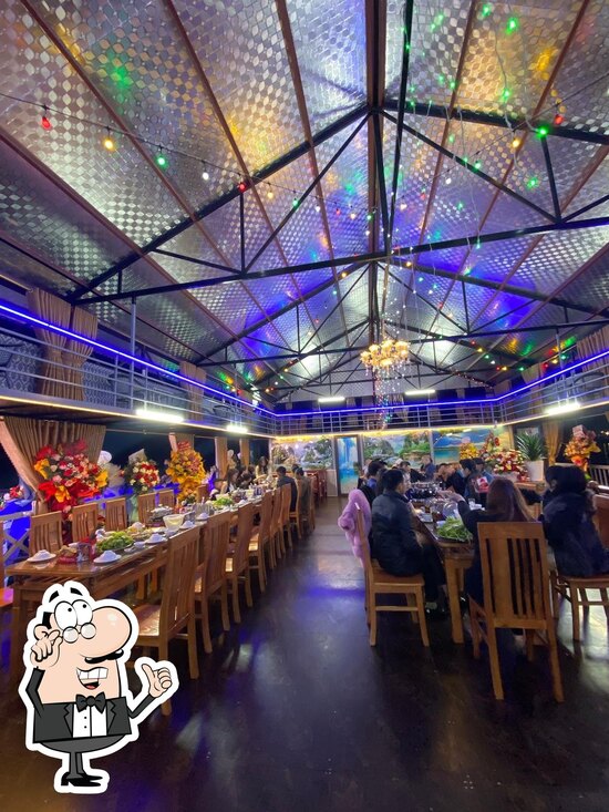 Nhà hàng chinh quyên ( lẩu hải sản tươi sống ), Hai Phong - Restaurant ...
