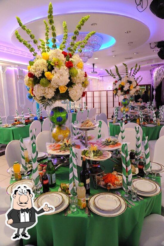 Prestige, New York City - Restaurant menu, prices and reviews