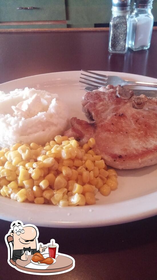 Eight Ball in Medicine Lake - Restaurant reviews