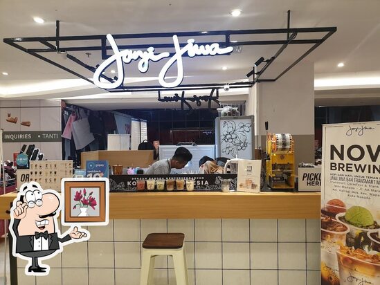 Café Kopi Janji Jiwa Transmart Grand Kawanua, Manado - Opiniones del ...