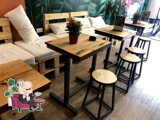 Quán Cafe Ngon Đẹp - Chuối Coffee Thức Uống Nhà Làm Healthy, Ciudad Ho ...