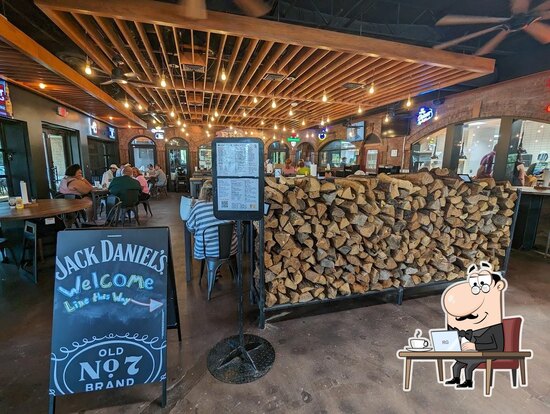 OAK'D BBQ, Addison - Restaurant menu, prices and reviews