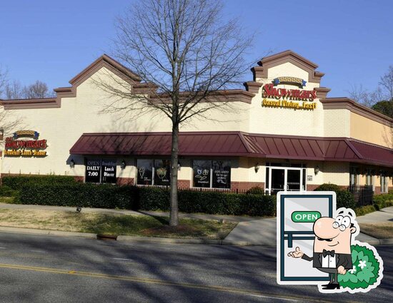 Showmars Huntersville, Huntersville - Restaurant menu, prices and reviews