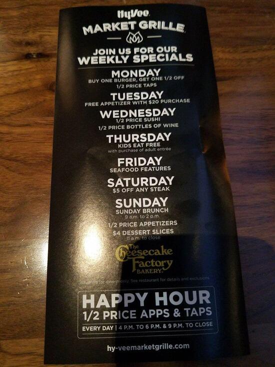Menu at Hy-Vee Market Grille Express pub & bar, Lakeville