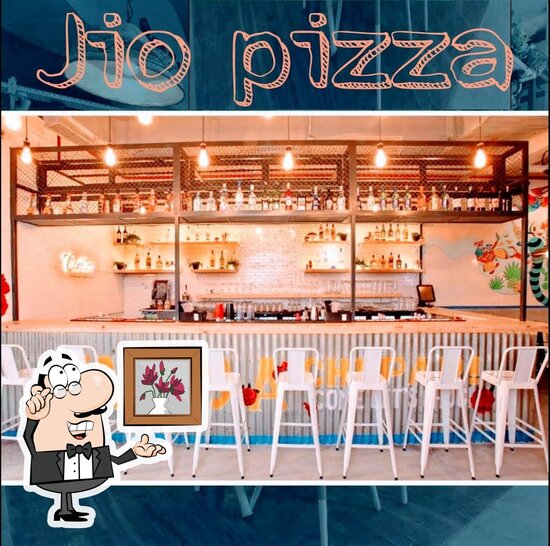 Jio Pizza, Noida - Restaurant menu and reviews