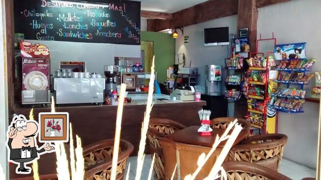 Menu at Amor Café, Guadalajara, Calle Florencia 2263