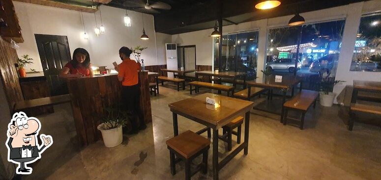 Hal's Seafood n' Grill restaurant, Tarlac City