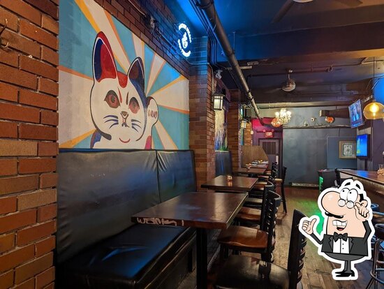 Holy Chow, Vancouver - Restaurant menu, prices and reviews