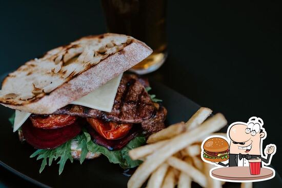 Falvey's Hotel Yamanto in Yamanto - Australian restaurant menu and reviews