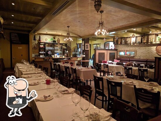 Moghel Tandoori, Longueuil - Restaurant menu, prices and reviews