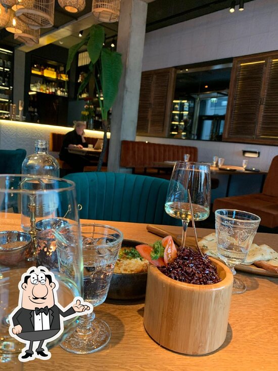 Guru Restoran, Tallinn, Aia 10a - Asian restaurant menu and reviews