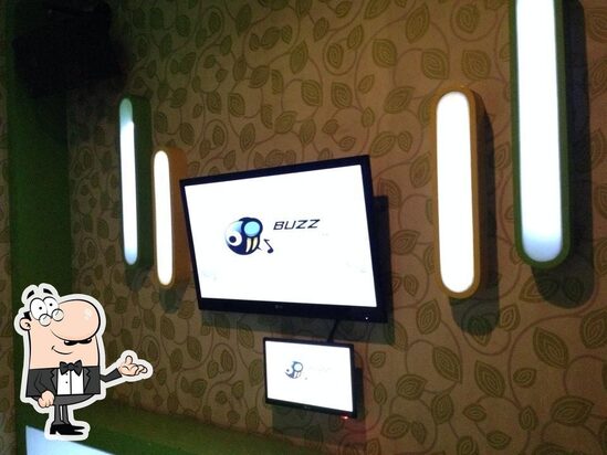 Buzz Family Karaoke pub & bar, Pemalang