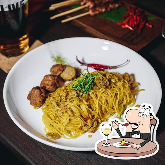Feel Cafe & Bar, Chiang Mai - Carta del restaurante y opiniones