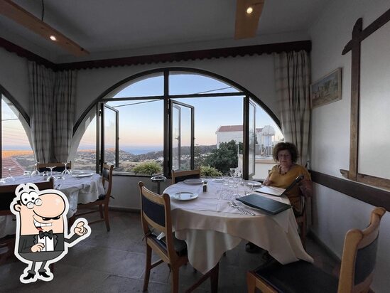 Two Friends Tavern, Pissouri - Restaurant menu, prices and reviews