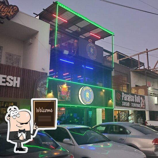 Rubiks retro sports bar otay, Tijuana - Restaurant reviews