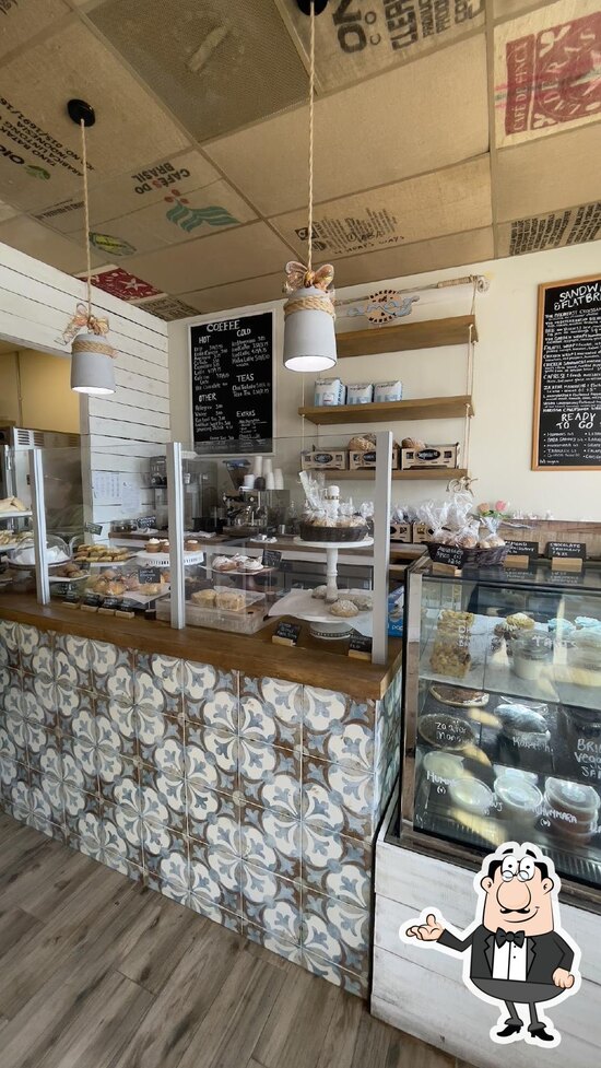 Amar Bakery and Market, Boynton Beach - Restaurant menu, prices and reviews