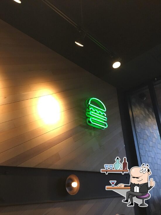 Shake Shack, Paramus - Restaurant menu, prices and reviews