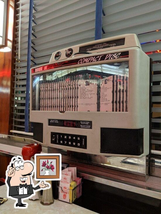 Menlo Park Diner, Edison - Restaurant menu, prices and reviews